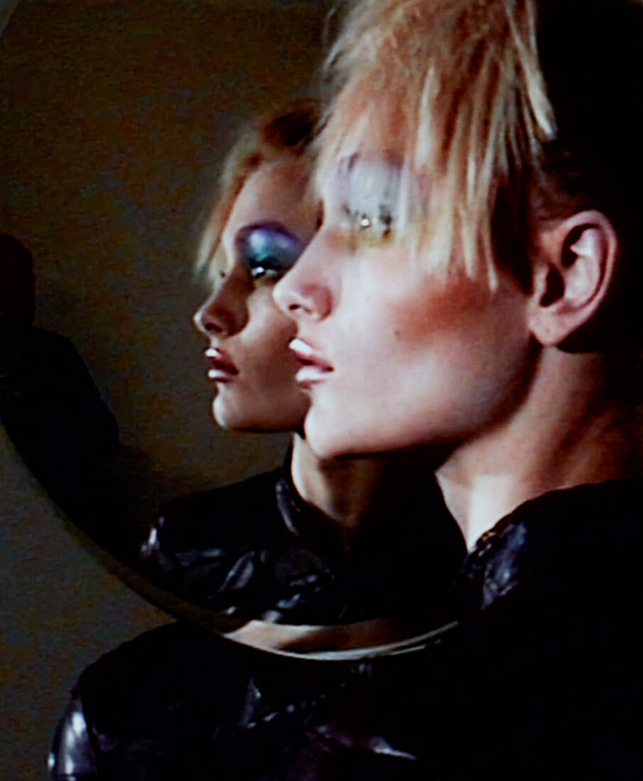 Adrian Samson — Revue | Industry Art