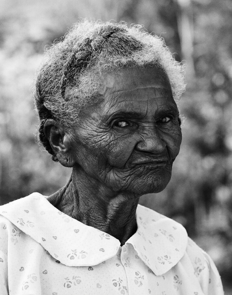 Selects - Matt Holyoak