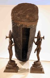 Nature Morte – Chromatophobia