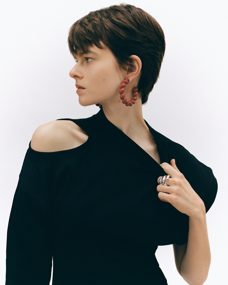 UNCOMMON MATTERS — Shotview